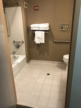 Holiday Inn Hotel & Suites Bolingbrook - Guest Reservations